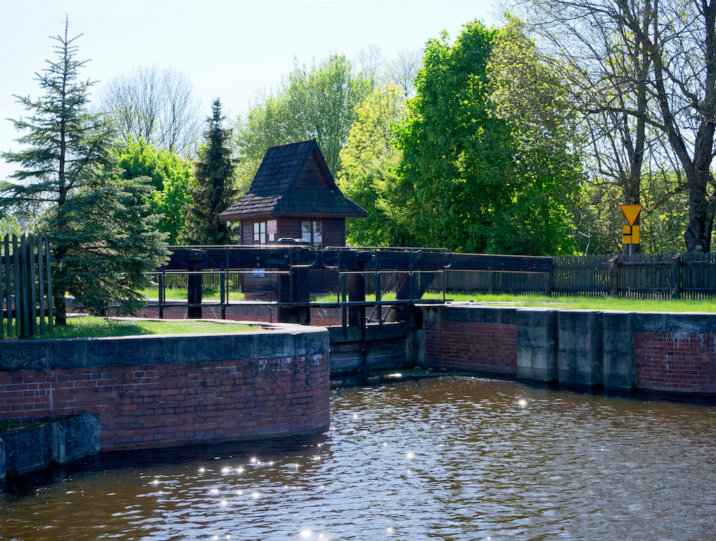 Sport Eco-tourism. Augustow Canal — Belarus Travel