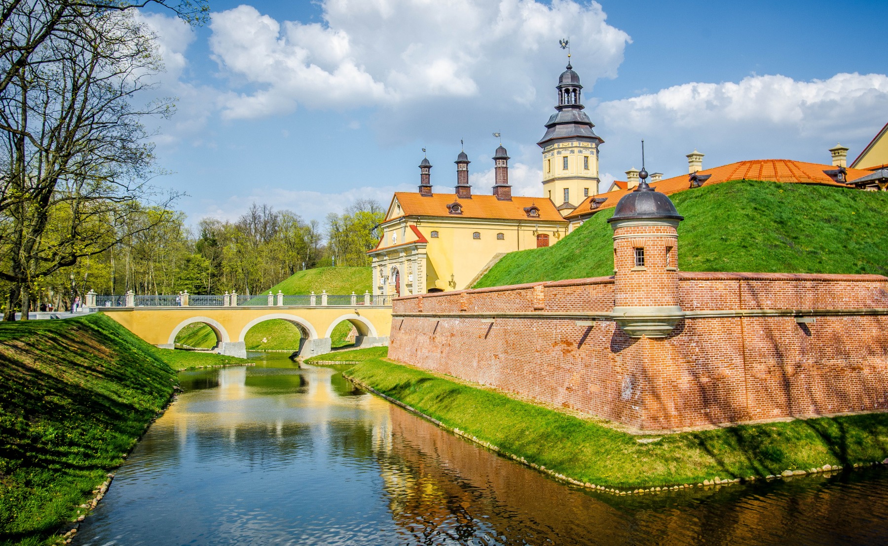 Nesvizh Castle: What should a traveler expect from a visit to the ...