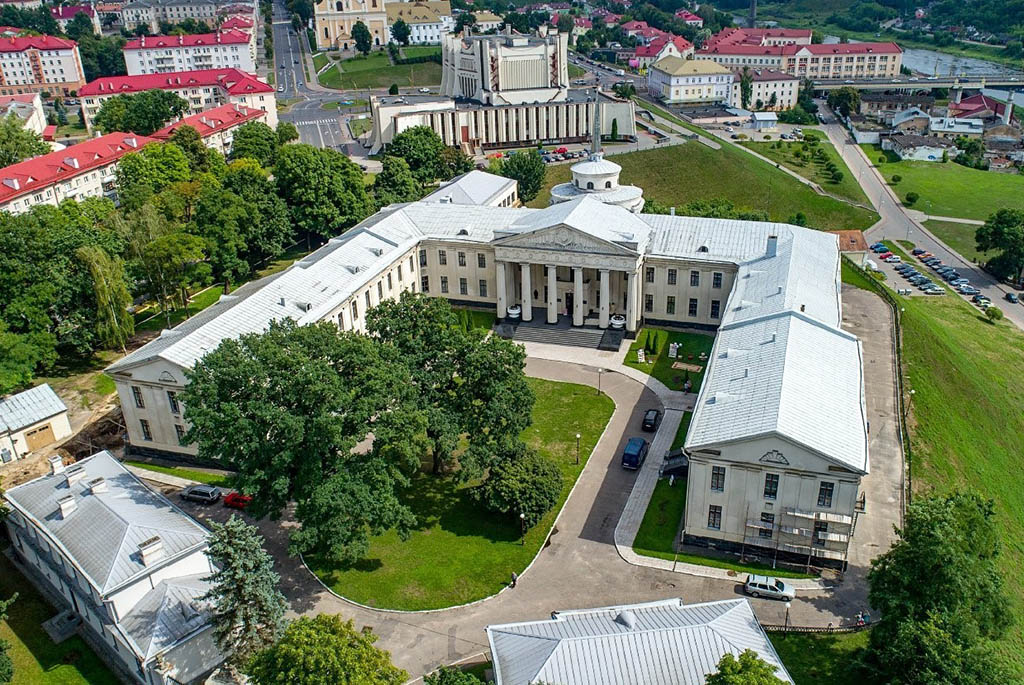 Old and New Castles. Royal Heritage at the Heart of Grodno — Belarus Travel