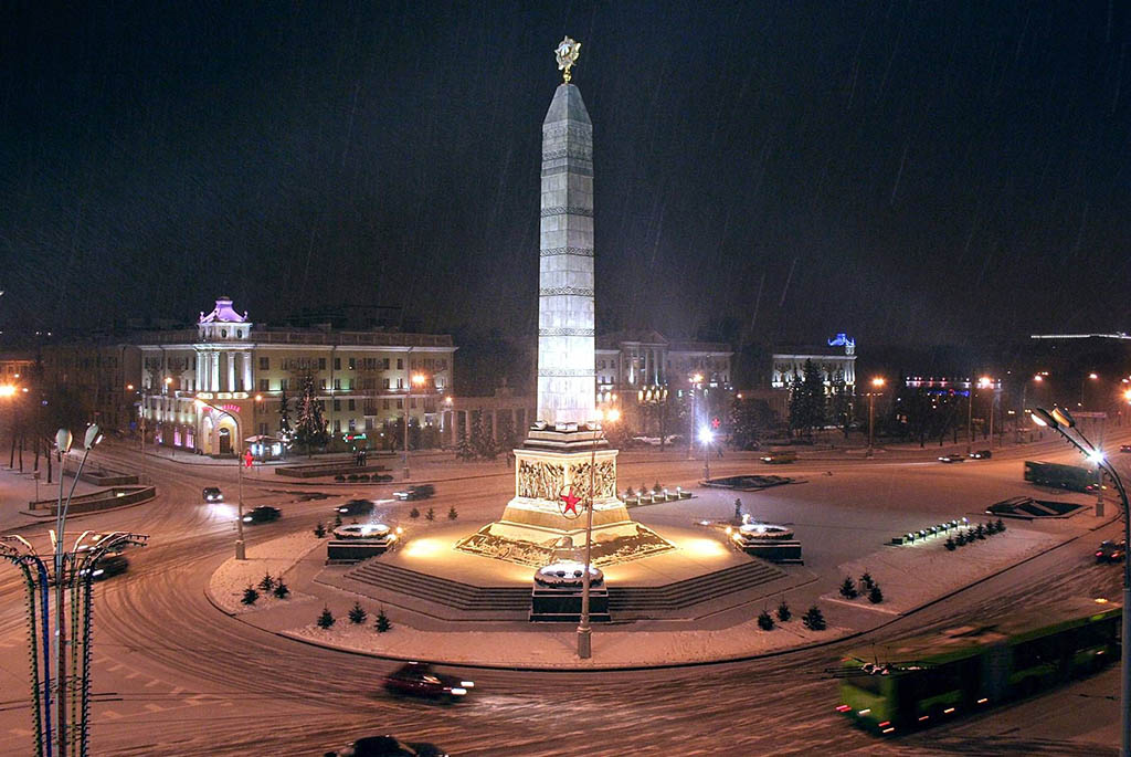 Victory Square in Minsk. A Place of Remembrance and Heroic Glory ...
